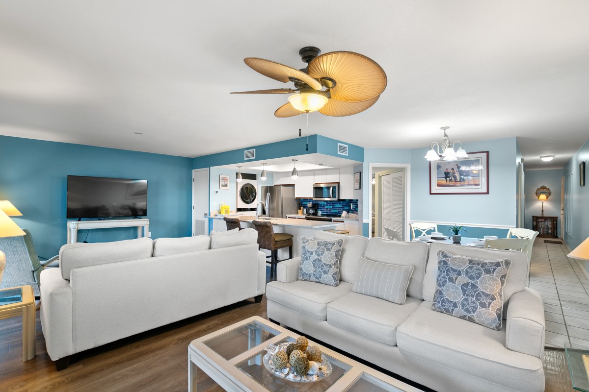 Bayview Condo B | BRADENTON BEACH, FL | Island Vacation Properties