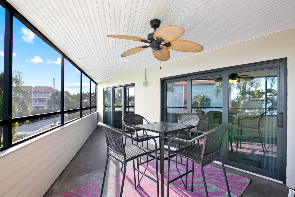 Bayview Condo B | BRADENTON BEACH, FL | Island Vacation Properties